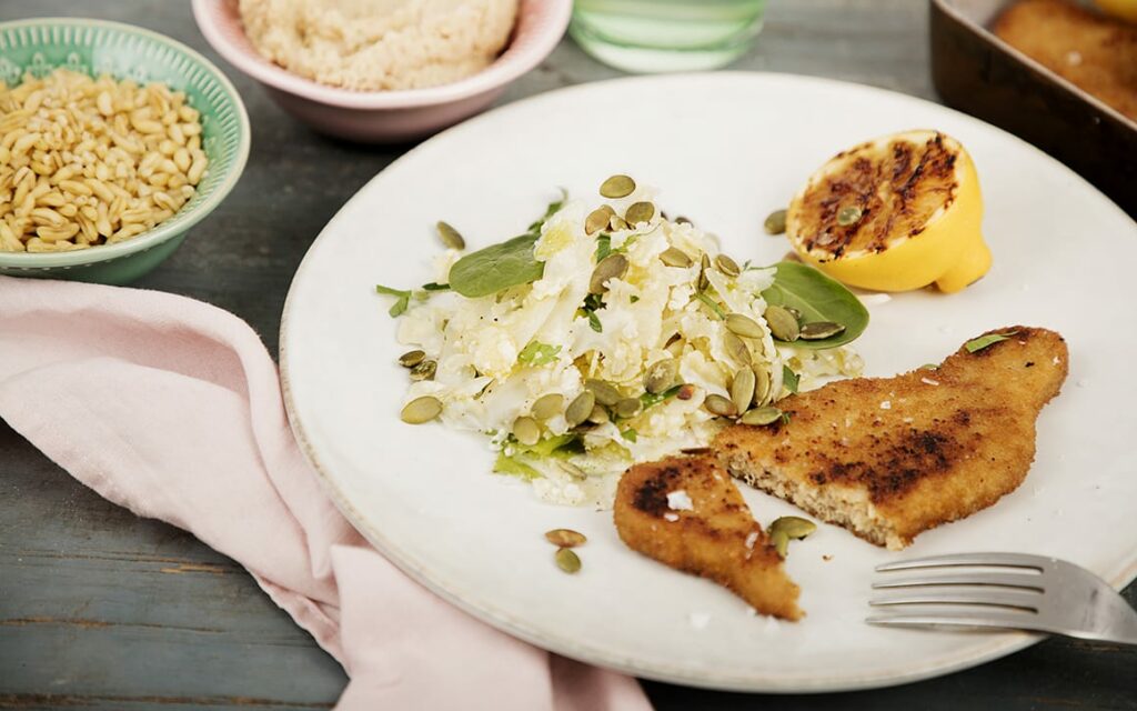 Vegoschnitzel med syrlig blomkålskräm - Anamma